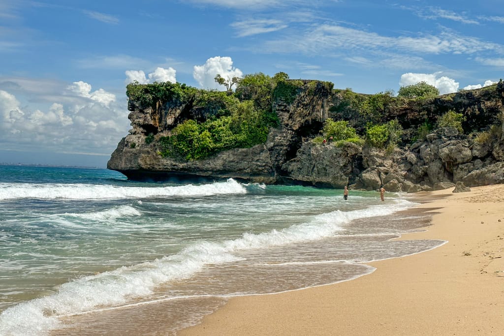 Family-Friendly Tips for Visiting Balangan Beach with Kids