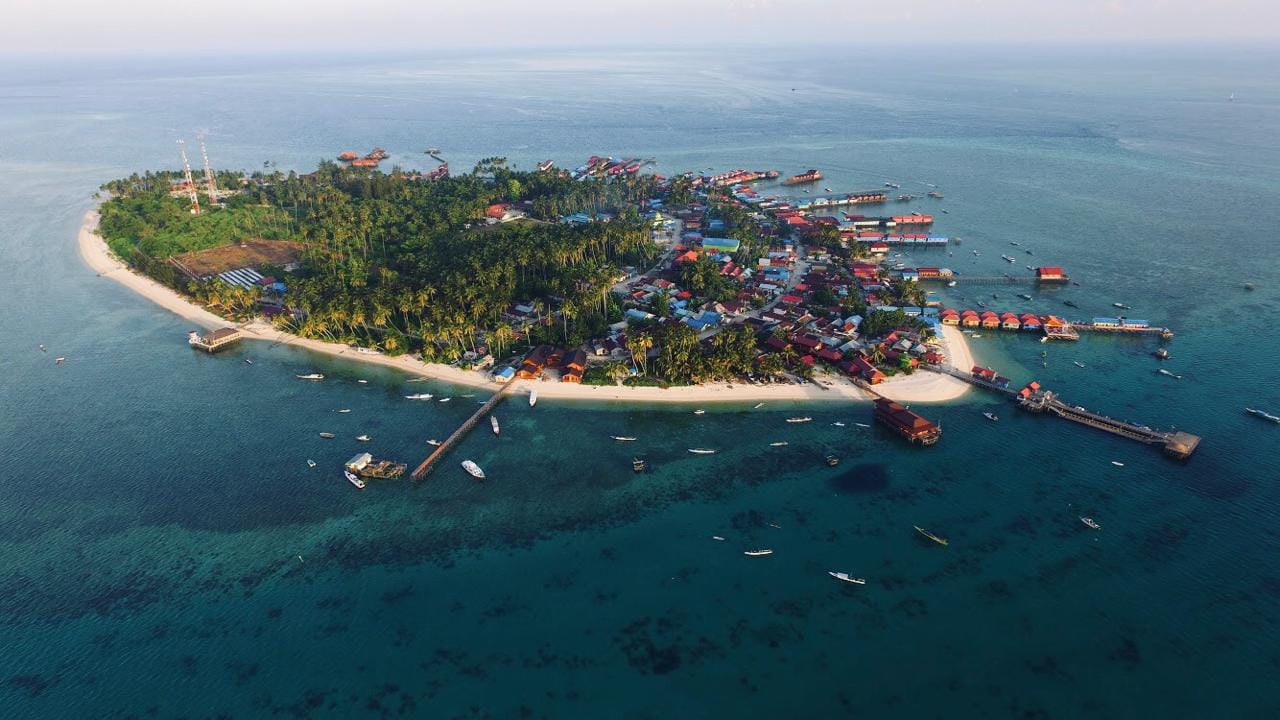Derawan Islands: Why This Paradise is a Must-Visit Destination